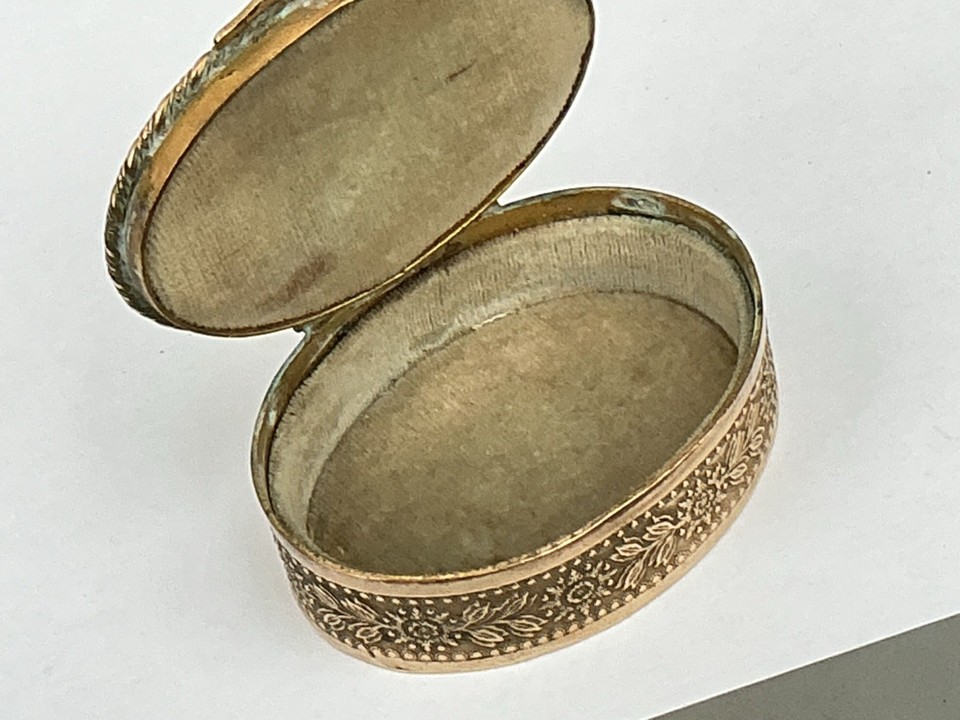 Antique French Gilt Oval Shaped Jewellery Casket w/Hand Painted Plaque ...