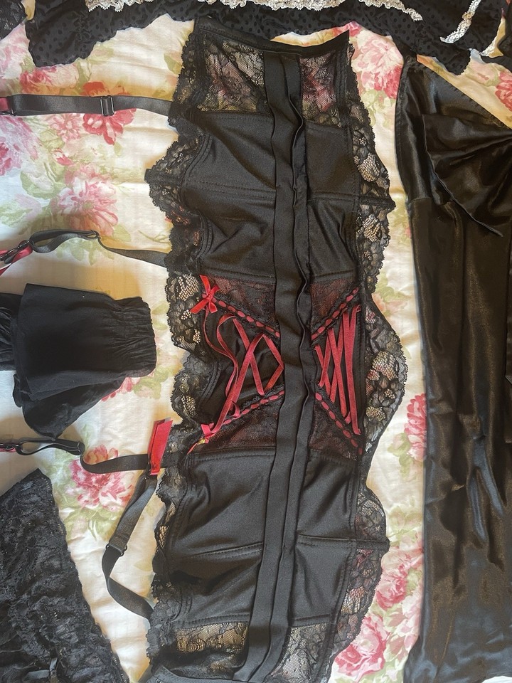 Pre owned, Seductive Underwear Bundle, Including Corset, Baby Doll ...