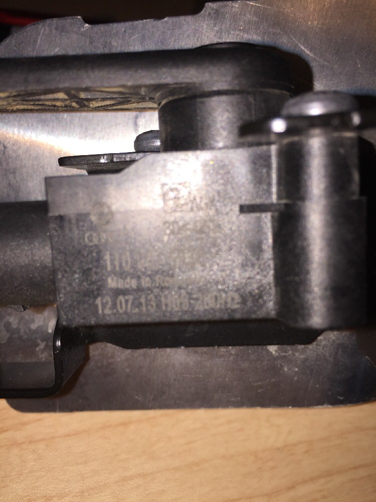 Front Headlight Horizontal Position Sensor VW CC Jetta Golf MK6 Passat ...