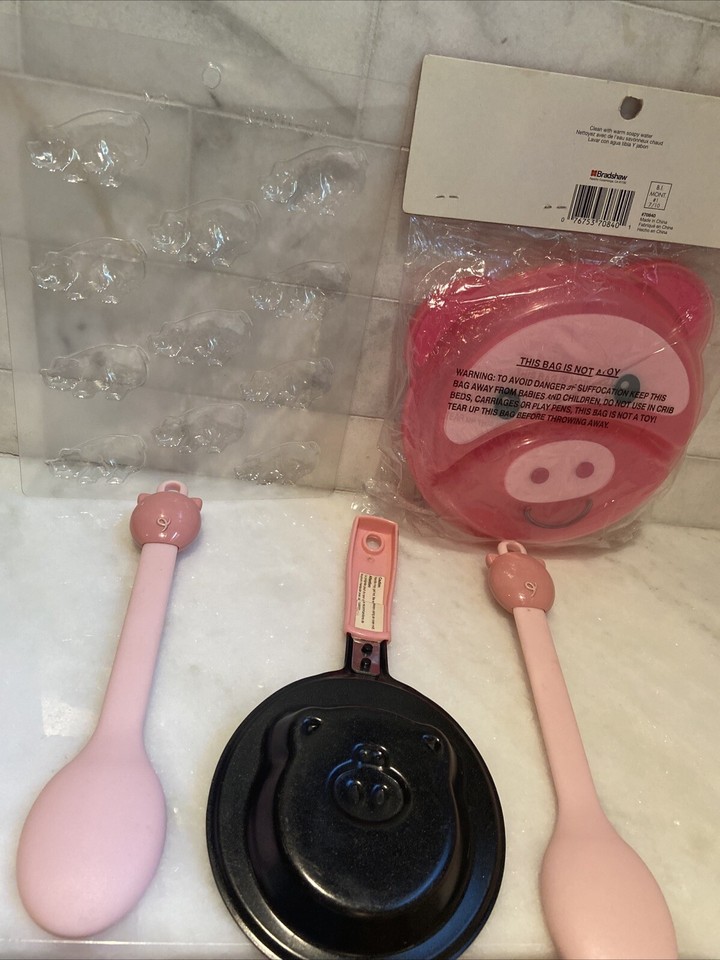 Joie Piggly Wiggly Pan/Utensils, Piggy Plates & CK Pig Mold #11202 ...