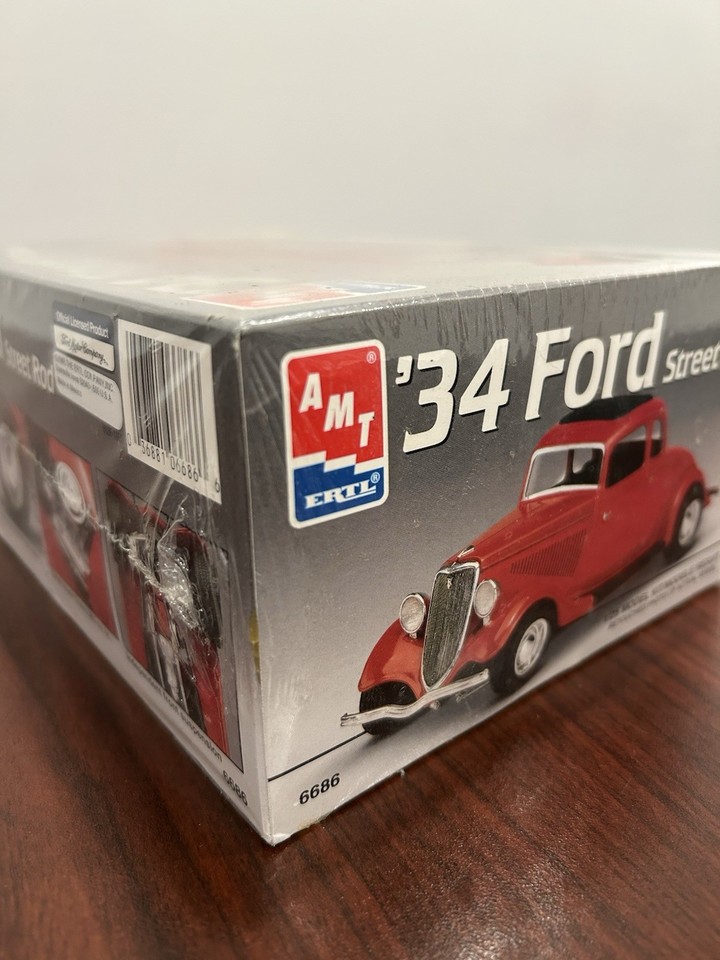 AMT '34 Ford Coupe Street Rod 1/25 Scale Kit #6686 FACTORY SEALED | eBay