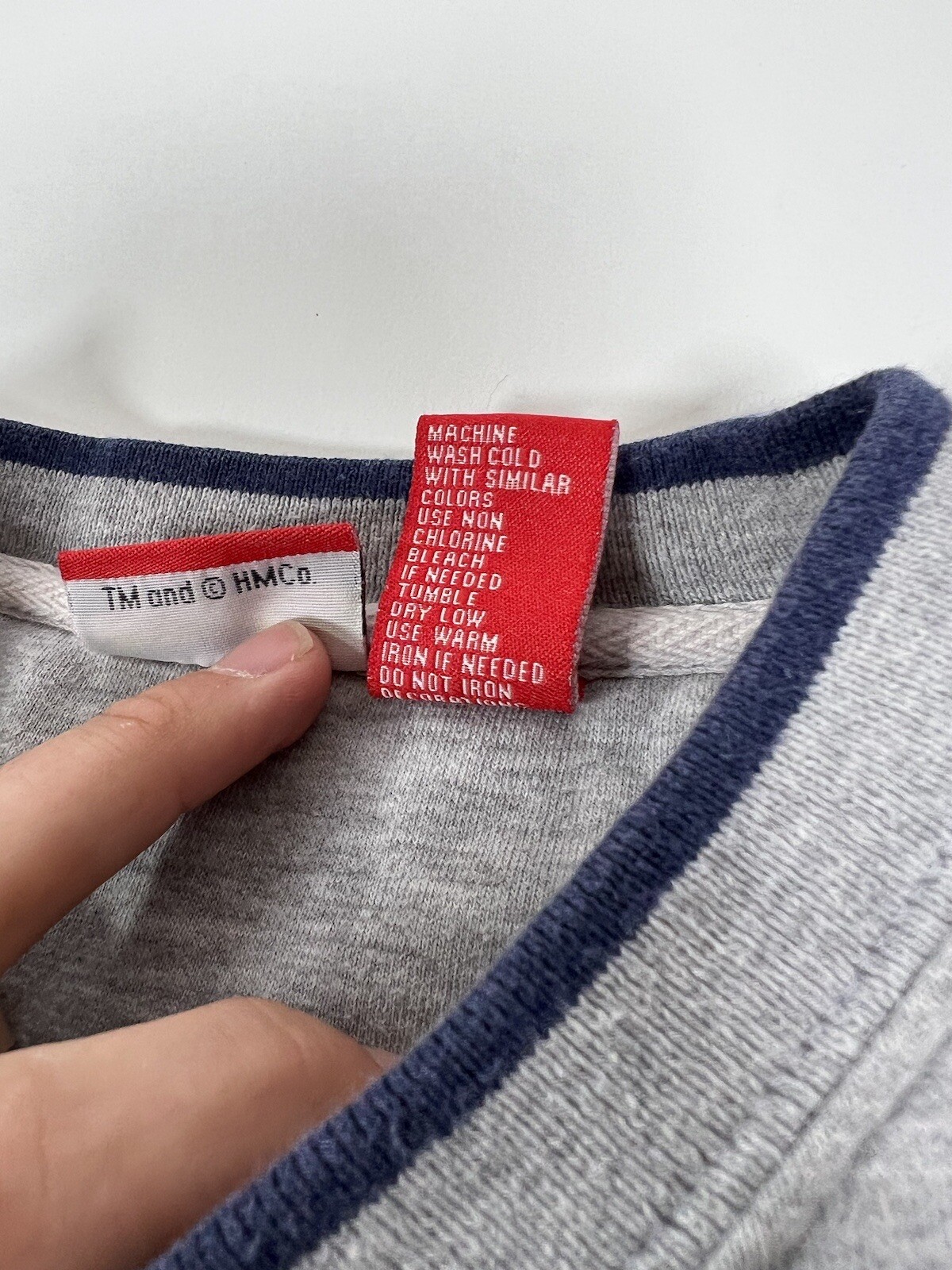 Vintage Curious George Adventures Sweatshirt Little M… - Gem