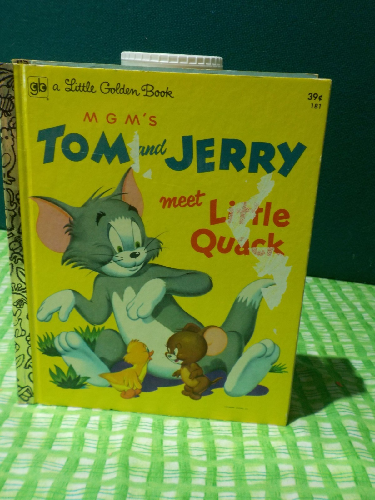 VINTAGE 1973 LITTLE GOLDEN BOOK-MGM'S TOM AND JERRY MEET LITTLE QUACK ...