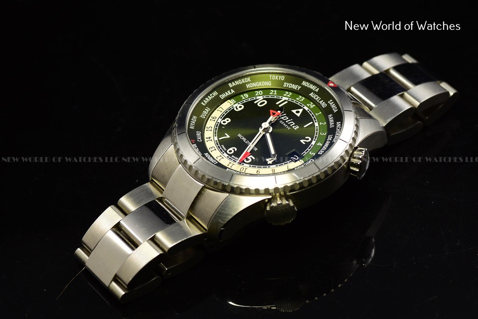 Alpina Startimer Pilot Worldtimer Stainless Steel Quartz Men's AL ...