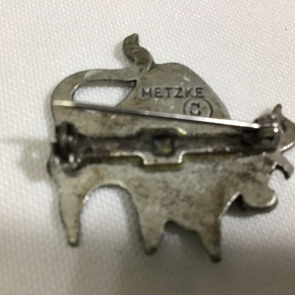 Metzke Pewter Rodeo Angry Bull 1 inch Signed Brooch Pin Cowboy Cowgirl ...