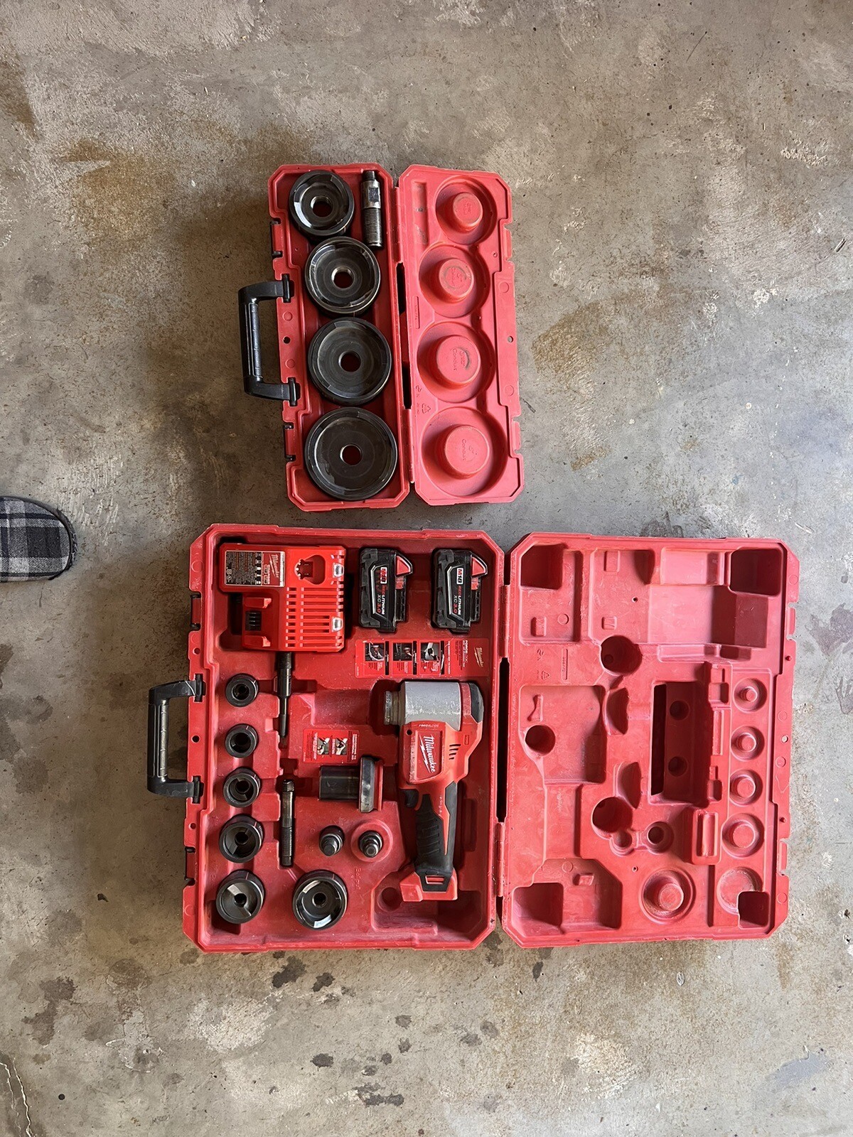 Milwaukee Knock Out Set | eBay