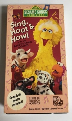 Sesame Street: Sing, Hoot and Howl with the Sesame Street Animals (VHS ...