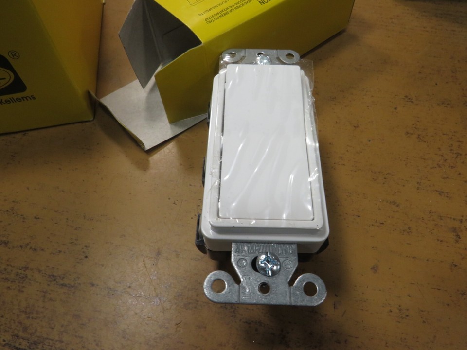 Hubbell Decorator Decora 4 Way Rocker Switches RSD415W White | eBay