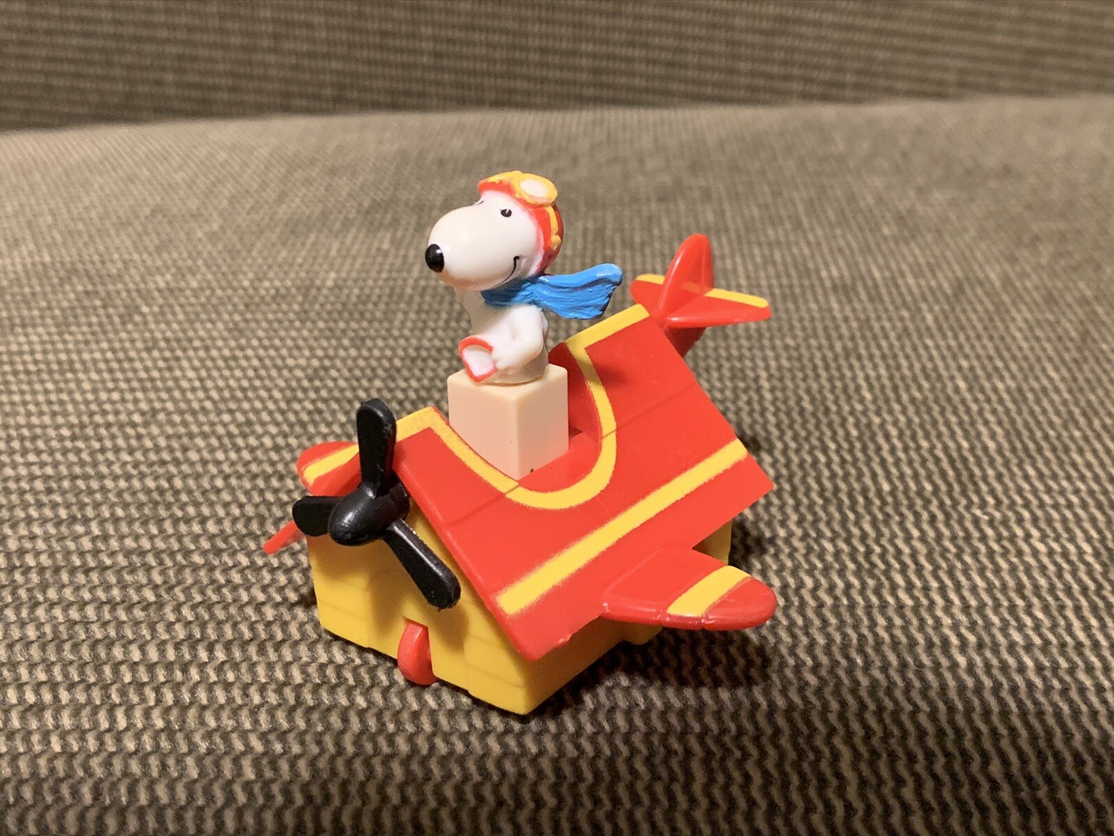 Rare UFS Inc. Snoopy Pilot Airplane Figure | eBay