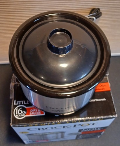 Crock-Pot Little Dipper Mini Slow Cooker Stainless 16oz Black 32041-C ...