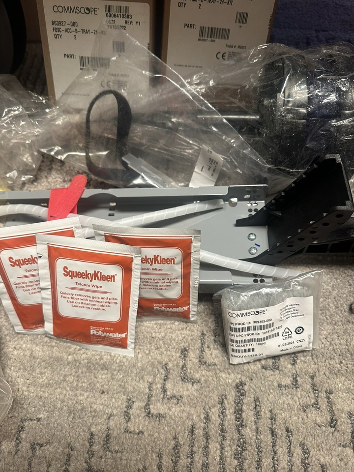 Commscope FOSC 450-B6-NT-0 Tyco B Fiber Splice Closure & 4 Trays & 100 ...