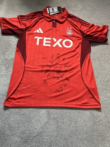 Size Medium - Aberdeen Football Club 25/26 Home Shirt Signed By Players ...