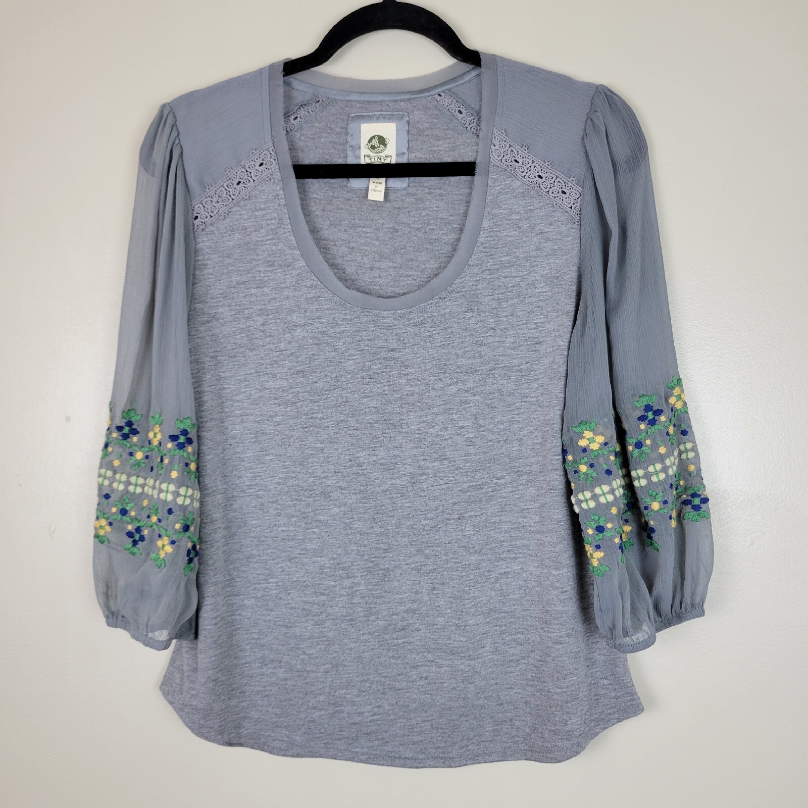 Tiny S (Anthropologie) Gray Sheer Sleeves W/Embroider… - Gem