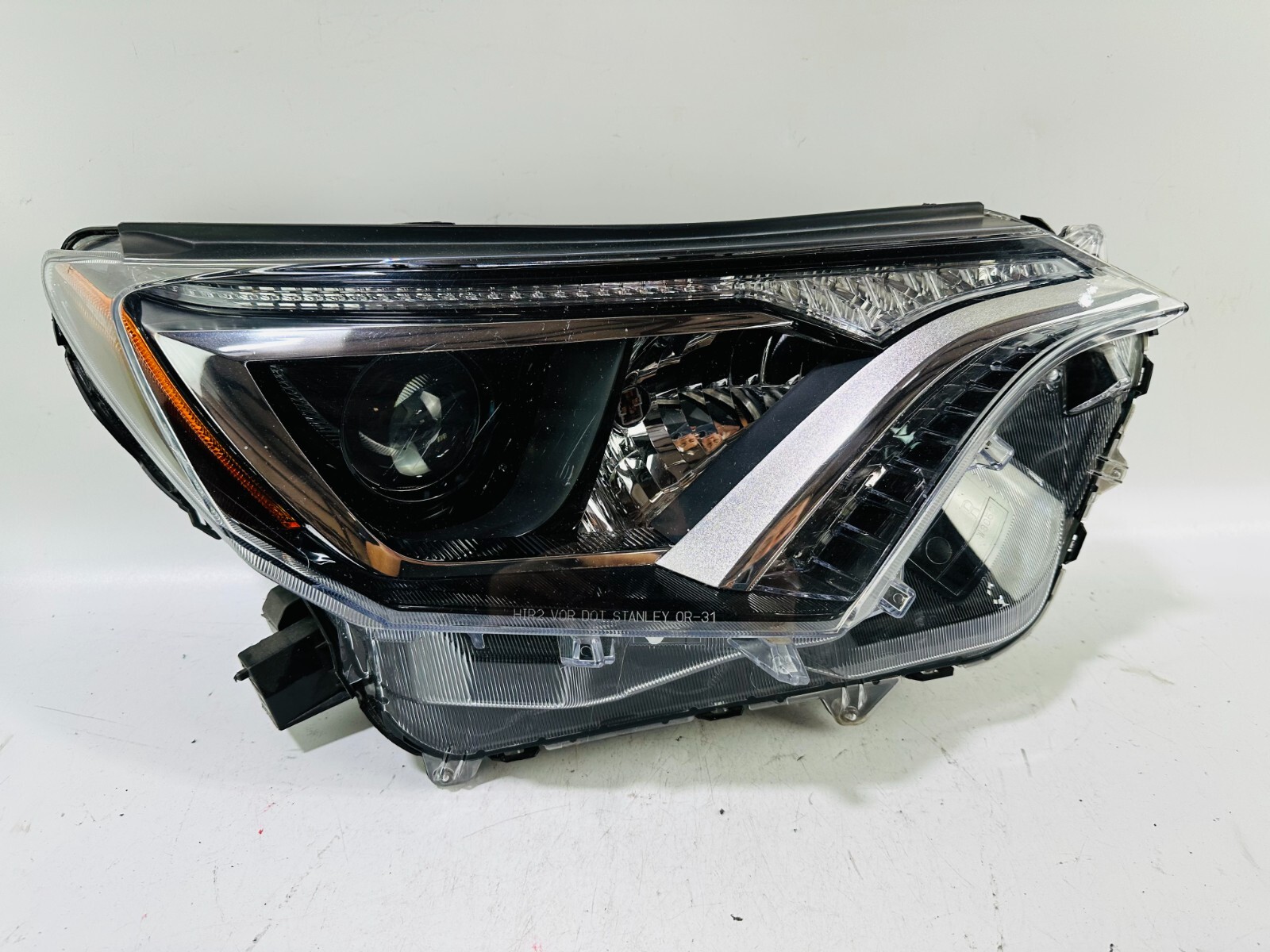 2016 2017 2018 TOYOTA RAV4 HEADLIGHT HALOGEN LED RIGHT PASSENGER OEM | eBay