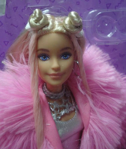 Barbie EXTRA DOLL (#3) New in Box M2M Articulated Bodies/Pets Millie ...