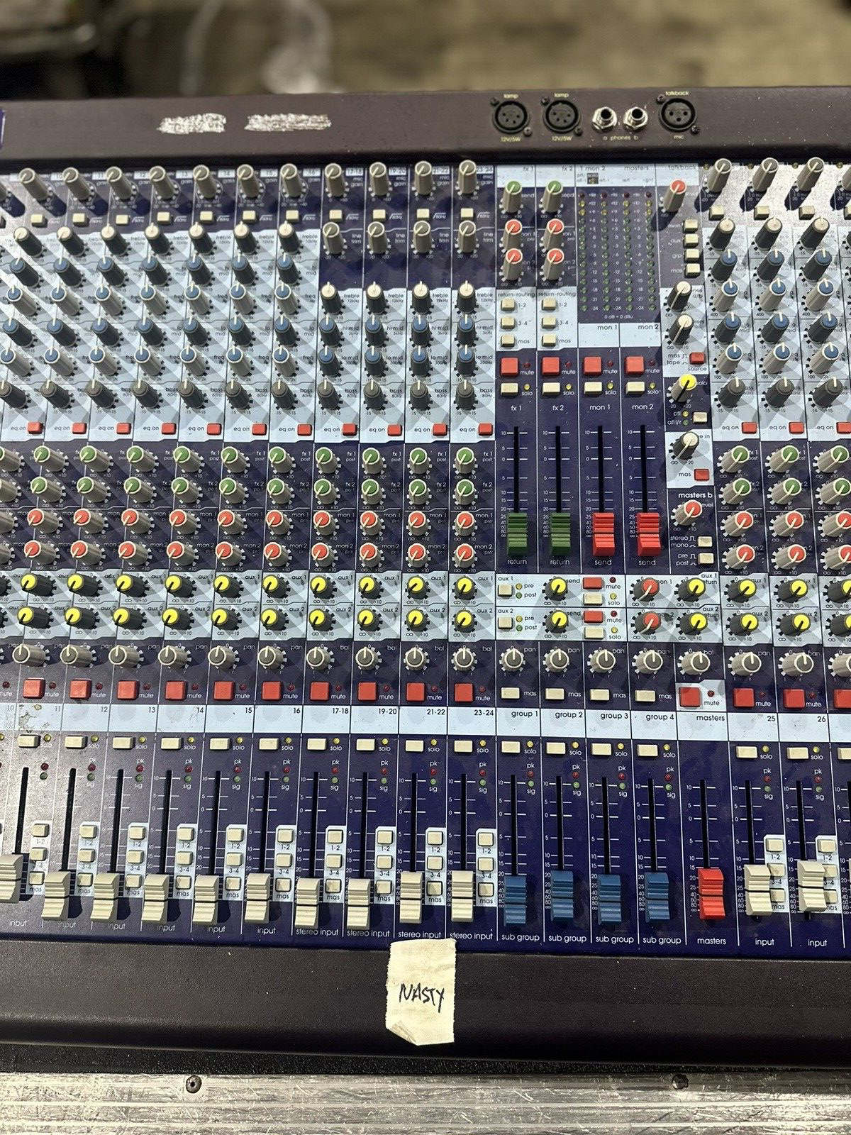 Midas Venice 320 32-Channel Analog Mixing Console Sound Board Mixer ...