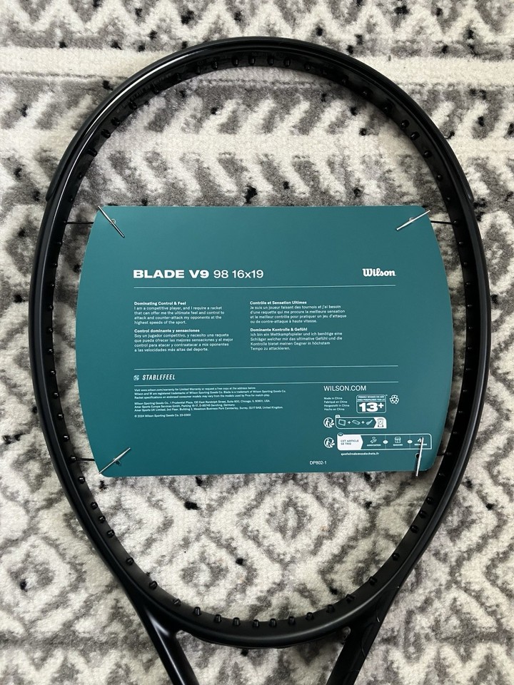 NEW Wilson Blade 98 v9 Noir (All-Black Edition) - 16x19 - 4 3/8 | eBay