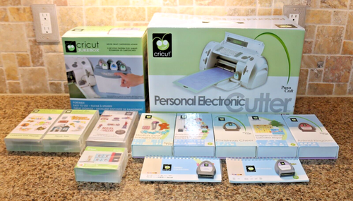 Cricut Personal Electronic Cutter machine Jukebox 11 cartridges ...
