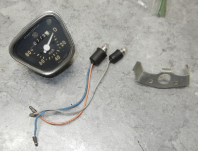 1960'S SUZUKI M30 M31 SUZY STEP THROUGH SPEEDOMETER ASSEMBLY SPEEDO ...