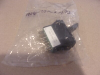 OEM FREIGHTLINER A06-30769-173 Switch - Dash (ON - OFF) Engine Retarder ...