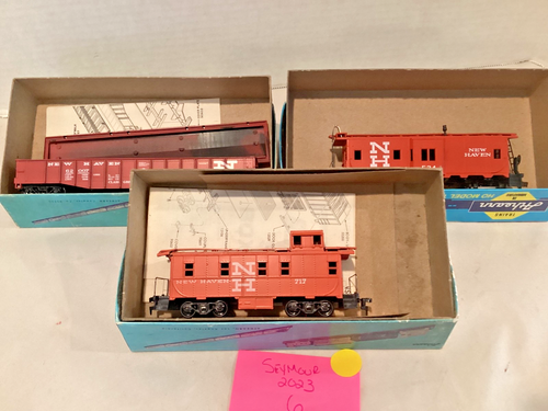 3 Athearn HO NH New Haven Caboose #524 #717 gondola #62007 model trains ...