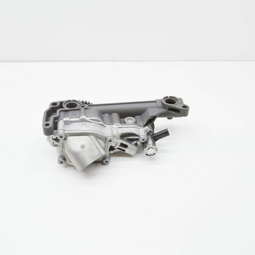 NEW MERCEDES-BENZ A W177 VANE OIL PUMP A2701800700 | eBay