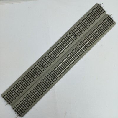 Lionel Fastrack Lot Of 2 30-Inch Straight Train Tracks O Gauge ...