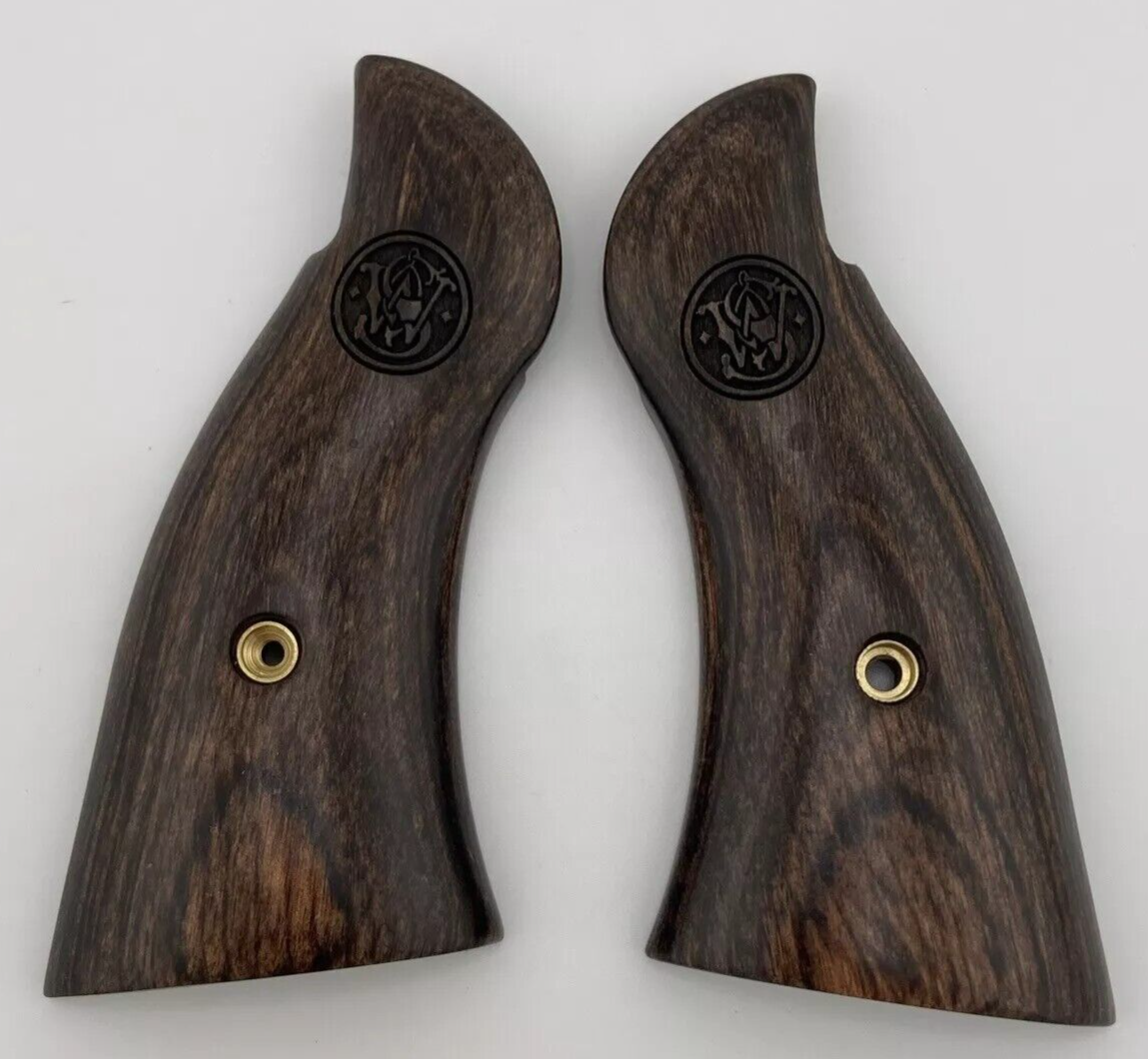 Smith & Wesson K L Frame Square Butt Walnut Smooth Logo Altamont Grips ...