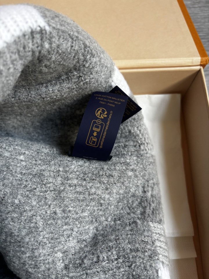 Louis Vuitton Pharrell Mens Grey Pearl Beanie Damoflage Damier Print | eBay