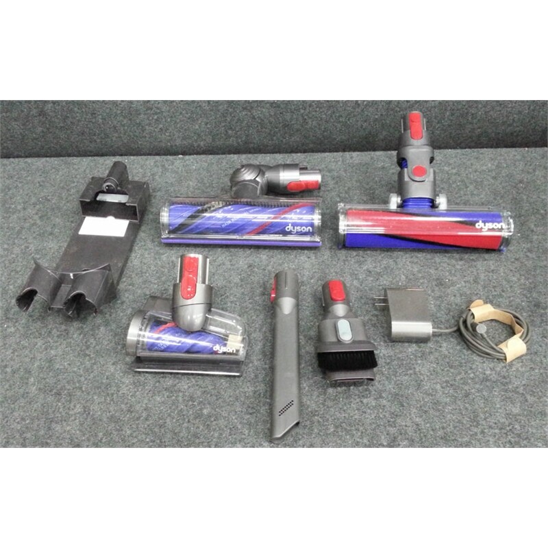 Dyson SV25 V8 Absolute Cordless Stick Vacuum Silver/Nickel ...