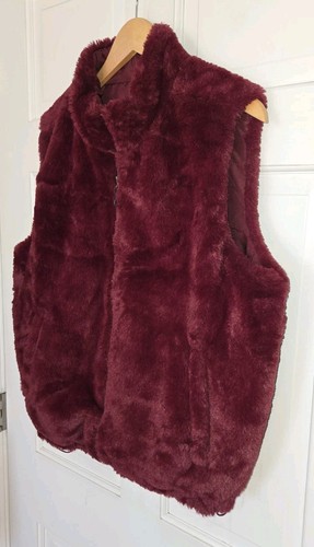 Maroon Burgundy Red Faux Fur Nylon Quilted Reversible Zip Front Vest L ...