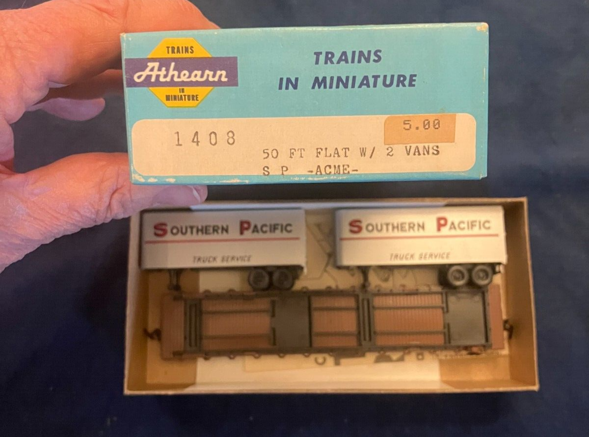 new Athearn HO Southern Pacifica built flat car with 2 vans #1409 | eBay