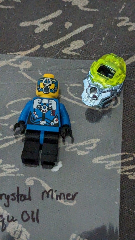 1998 Lego Aquazone Hydronauts Crystal Miner Minifigure aqu011 - sets ...
