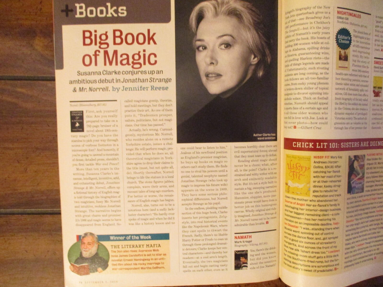 2004 Entertainment Mag(THE APPRENTICE/DONALD TRUMP/ABIGAIL VONA/ELMER ...