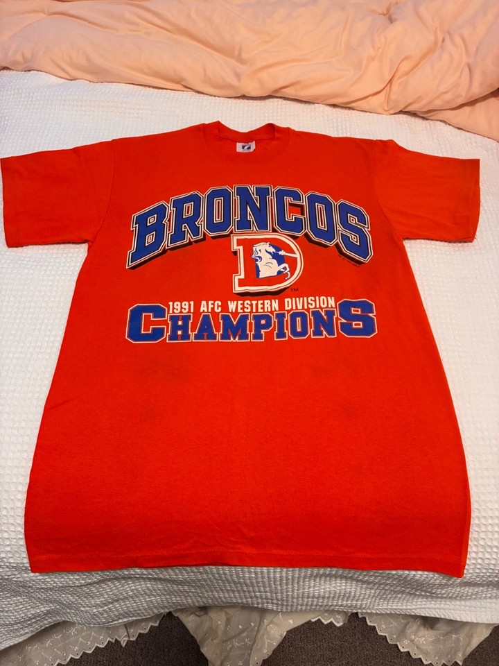 Vintage 1991 Denver Broncos AFC West Champs Logo 7 Single Stitch NFL ...