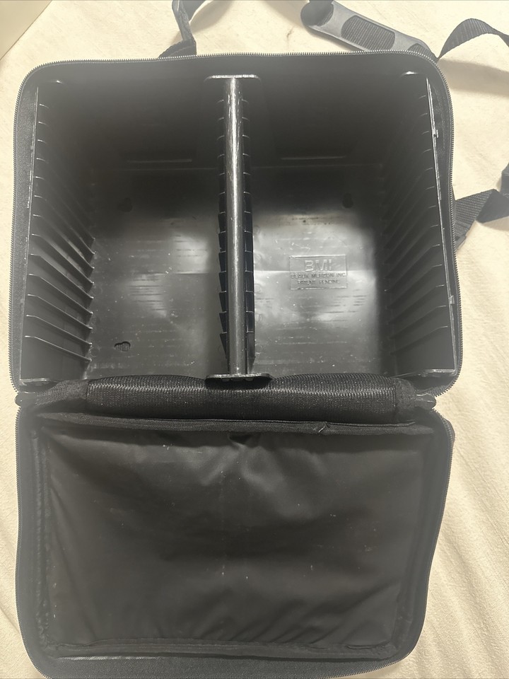 1990s Case It 30 CD Storage Travel Case Black Nylon w/Plastic Insert ...