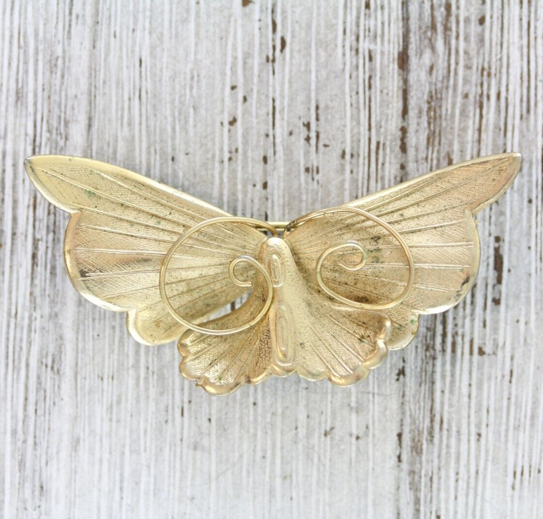 VINTAGE GIOVANNI MOTH BUTTERFLY GOLD BROOCH PIN SIGNE… - Gem