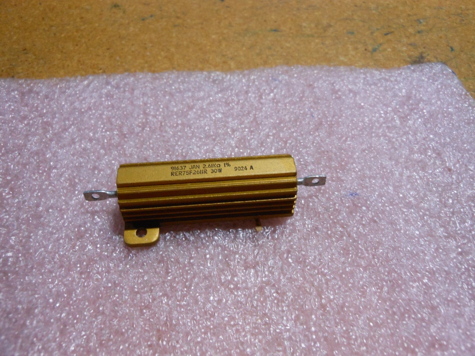 DALE RESISTOR PART # RER75F2611R NSN: 5905-01-032-9748 2.61K OHM 1% 30W ...