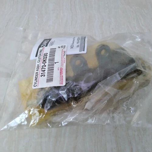 Genuine Clutch Release Cylinder Fits For Toyota Hilux 4Runner 05-15 ...