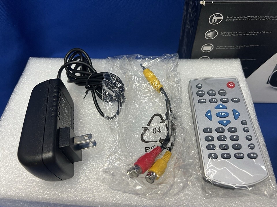 LED High-Resolution Mini Projector TFT LCD 1080 Pixels HD Multimedia | eBay