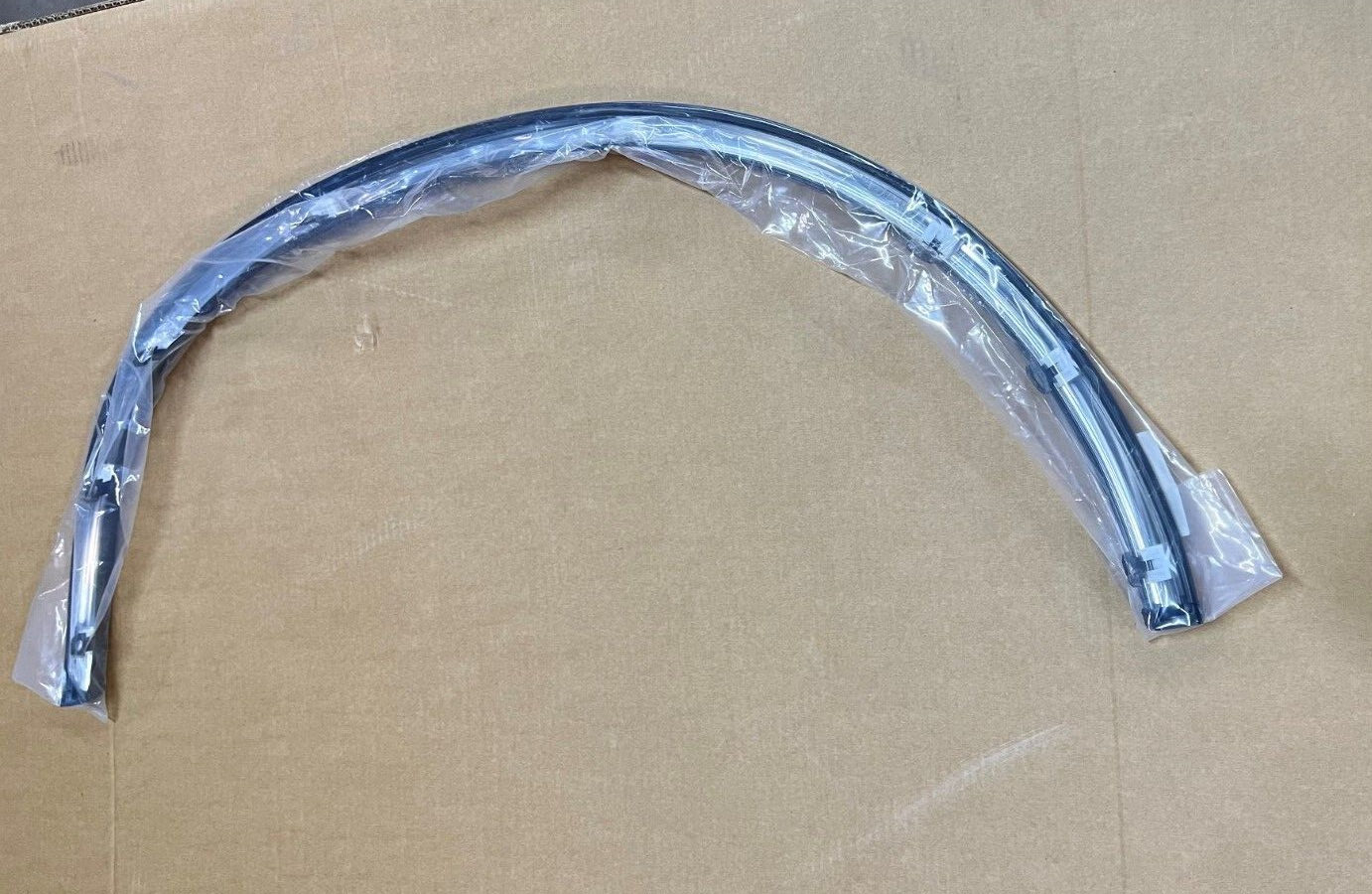 Original Toyota 7508835010 TACOMA Hinterrad Öffnung Molding Links 75088 ...