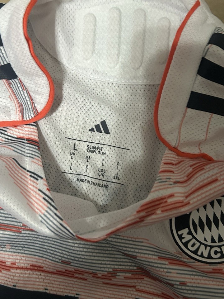 Adidas Bayern Munich Michael Olise #17 25/26 White Away Jersey Player ...