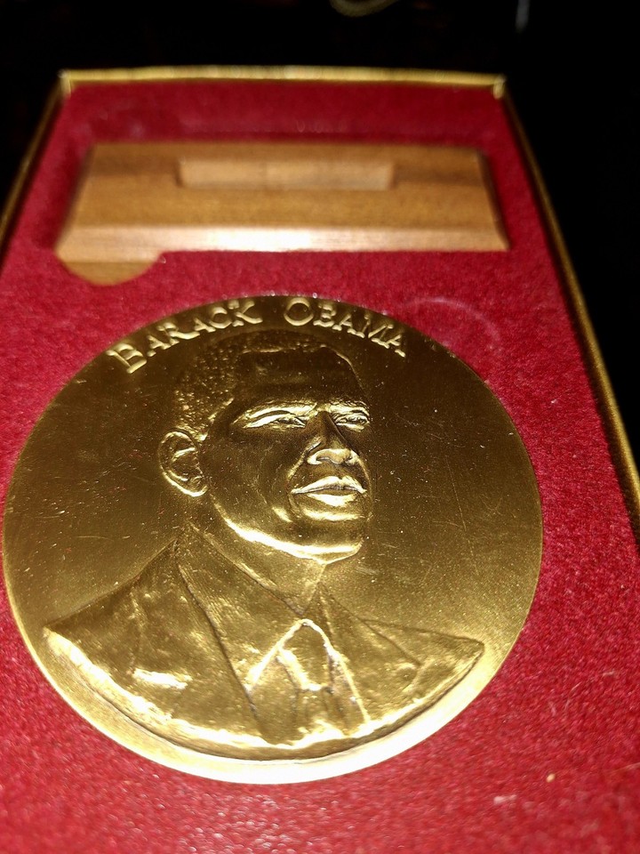 Official 2009 Presidential Inaugural LARGE Medal for Barack Obama w/ C ...