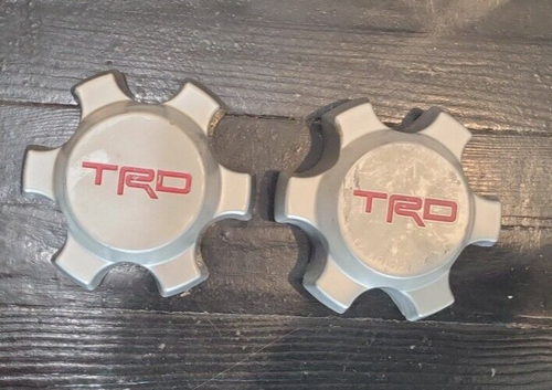TOYOTA FJ CRUISER TRD SILVER CENTER CAPS - 2 - 69578 - PT904-35070-CC ...