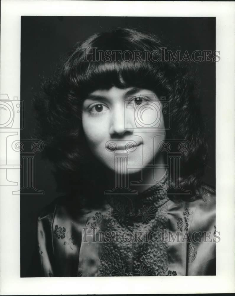 Ava Rosenberg's Instagram, Twitter & Facebook on IDCrawl