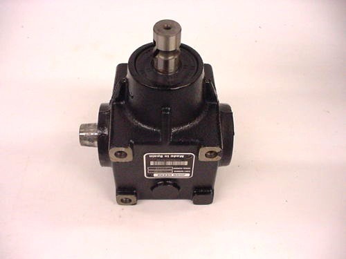 AM143310 John Deere OEM Lawn Mower Deck Gear Case | eBay