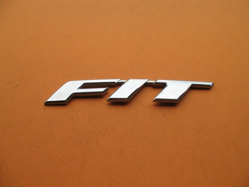 09 10 11 12 13 14 HONDA FIT REAR TRUNK LID CHROME EMBLEM LOGO BADGE ...
