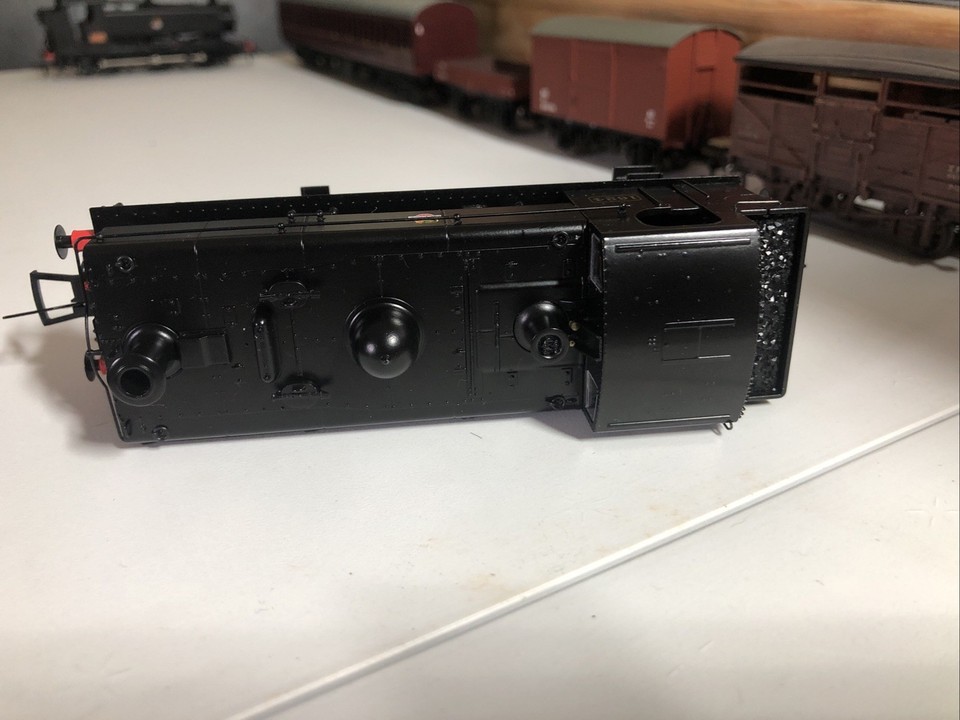 Rapido 16xx pannier tank early Crest..MR-301 CPRE | eBay UK