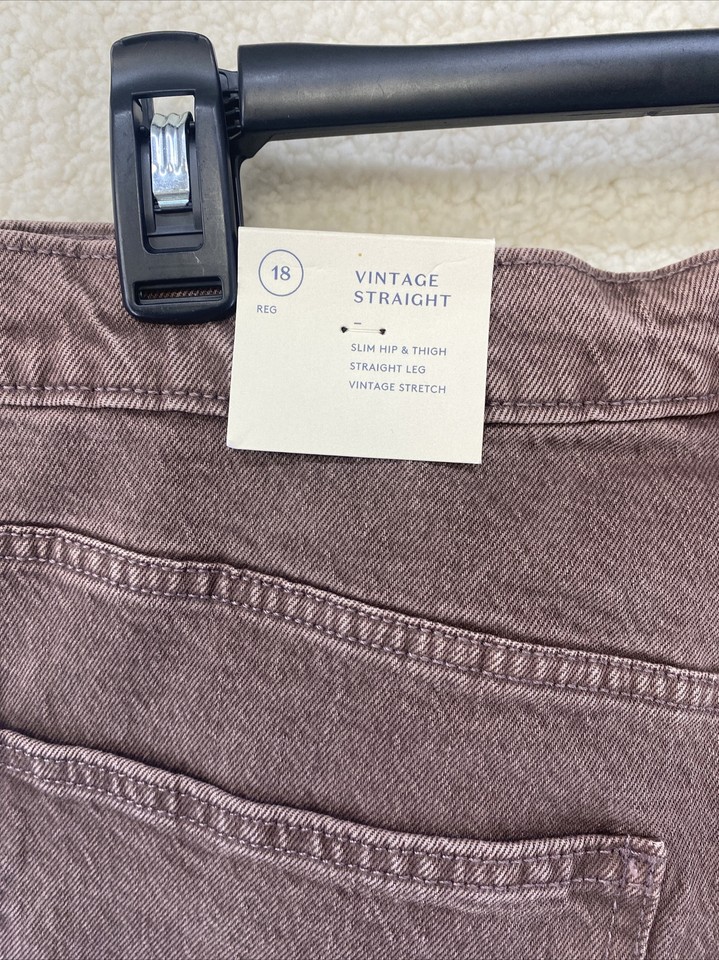 Universal Thread Women's Rust Vintage Straight Cropped Jeans Size 18 ...