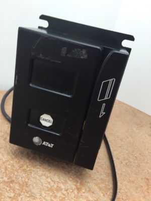 AT&T model: Vr/Mdb Vending card Reader 30VDC .3A Hpn-823-004-000 Rev: C ...